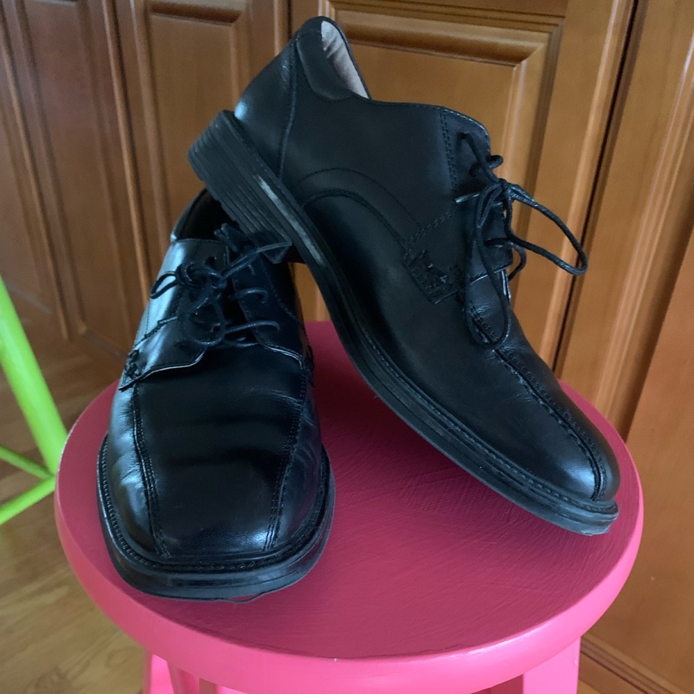 Clarks Bostonian Black Leather Dress Shoes - Gem